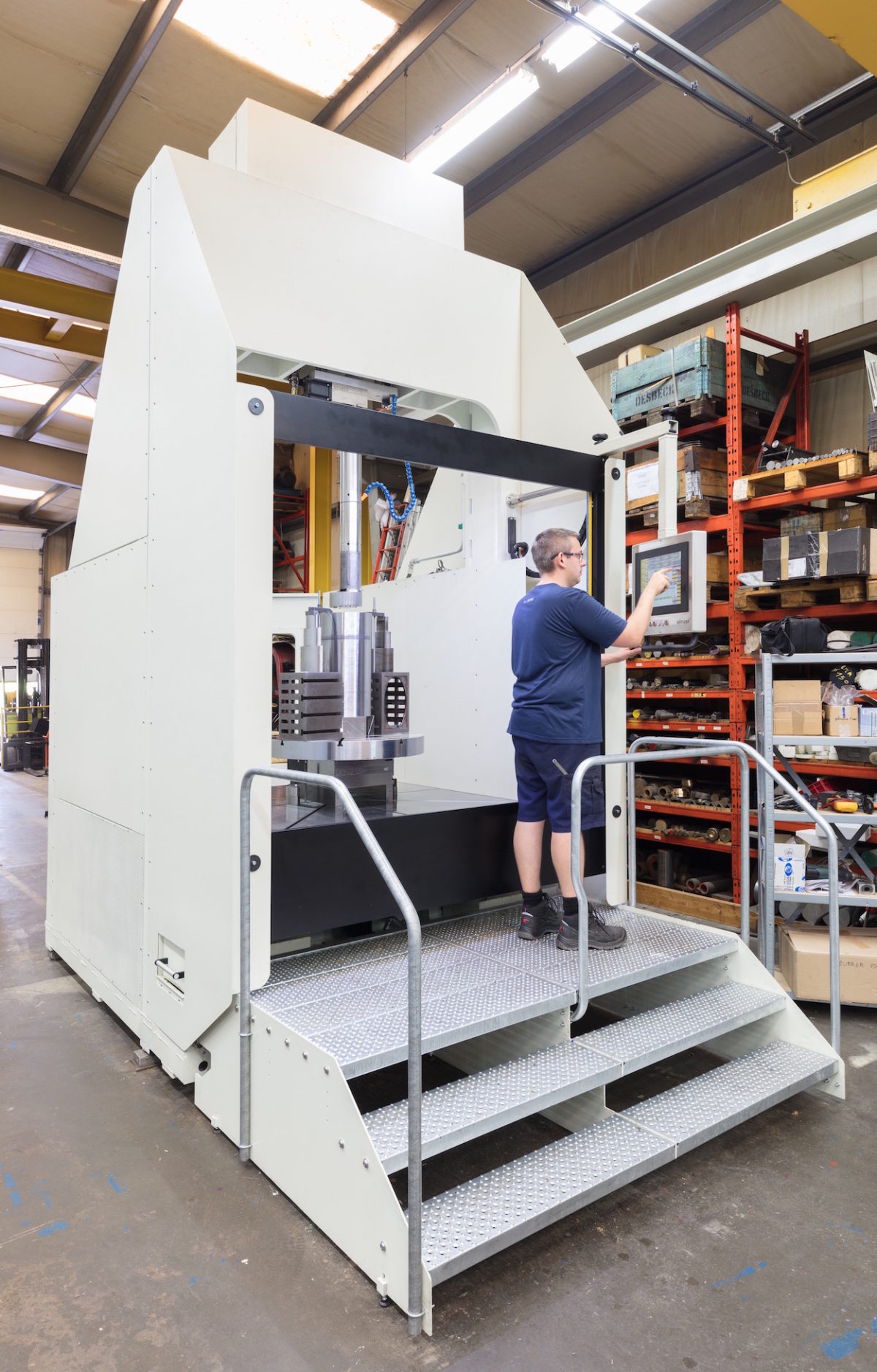 SPECIAL MACHINES – Elmass